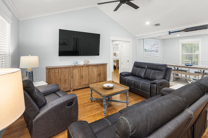 Gulf Oaks Cottage At Navarre - Navarre, FL