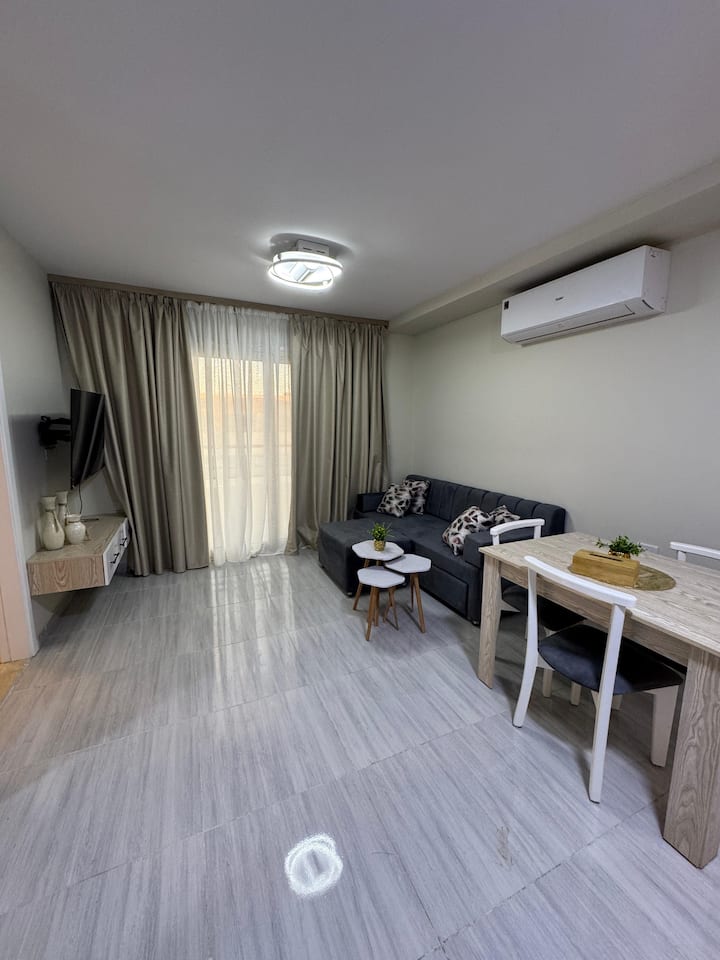 Two Bedroom Apartment In Avenue Compound - Hurghada