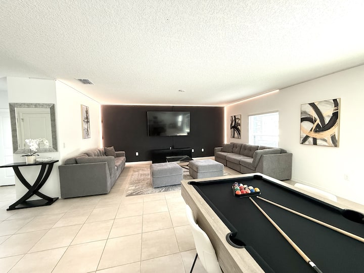 Luxury 4br House • Hot Tub • Gym • Near Disney - St. Cloud, FL