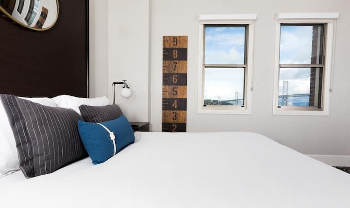 3 Units | Harbor Court | Chic Bayview Stay - San Francisco, CA