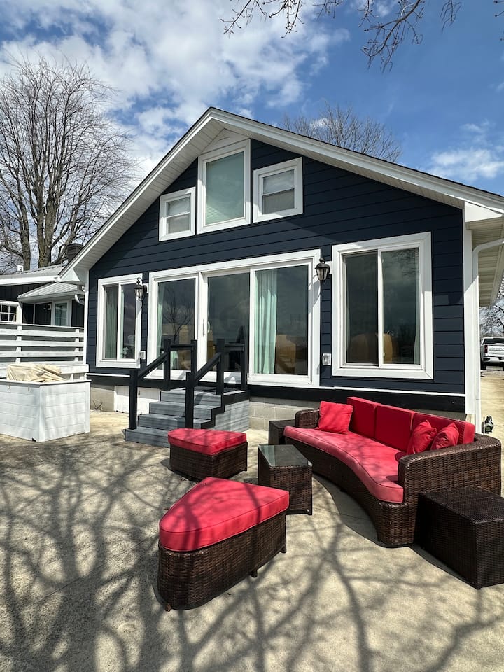 Breezy Way Bungalow. Beautiful Open Lake Views - Indian Lake, OH