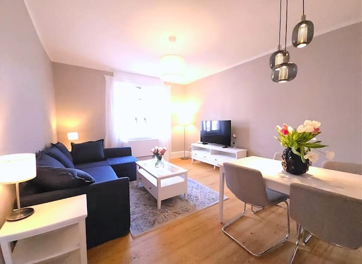 Sanierte, Helle, 3zi Wohnung, Beste Lage, S15-og - Bad Homburg