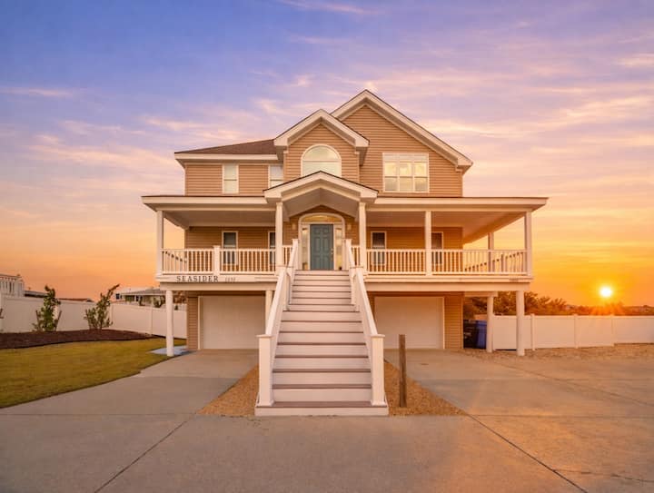 Luxe, Oceanview, Bayview / Pool • Steps To Beach - Sandbridge Beach, VA