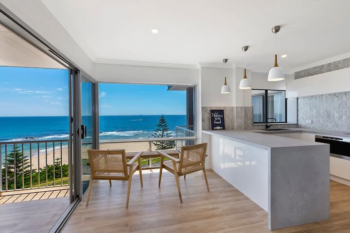 Dolphin Court Penthouse - The Entrance