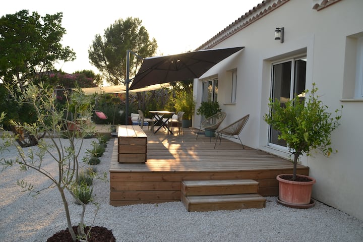 Maison Neuve Lumineuse Avec Belle Terrasse-luberon - Lauris
