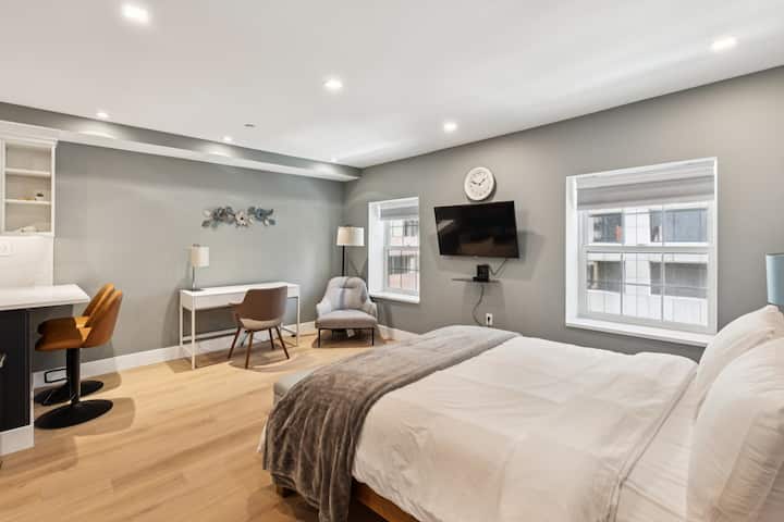Rittenhouse Upscale Studio W/ In-unit Laundry 41 - Philadelphia, PA