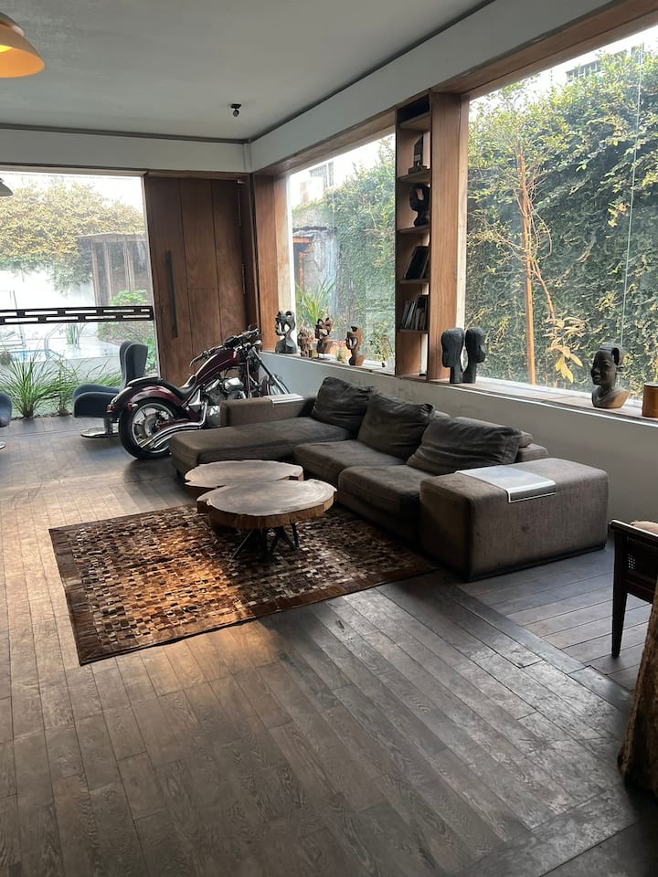 Loft Artistique Dans Un Quartier Calme, - Kinshasa