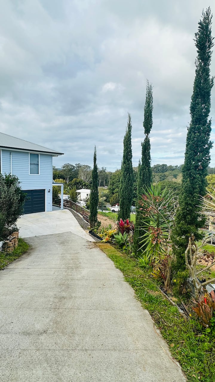 Brand New 2 Bedrooms In Woombye! - Nambour