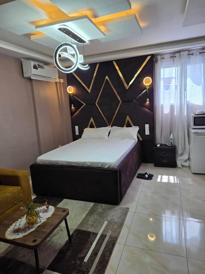 Chambre Moderne Et Bien éQuipée à Douala - Douala