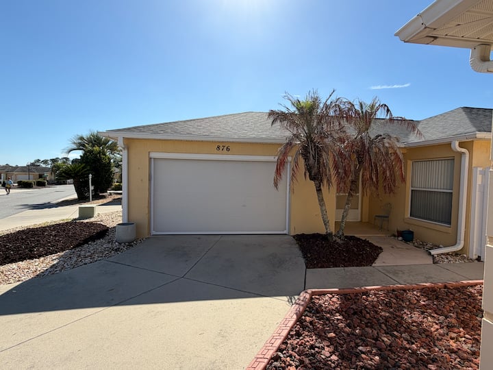 Polo Ridge, Golf Cart, Courtyard Retreat! - The Villages, FL