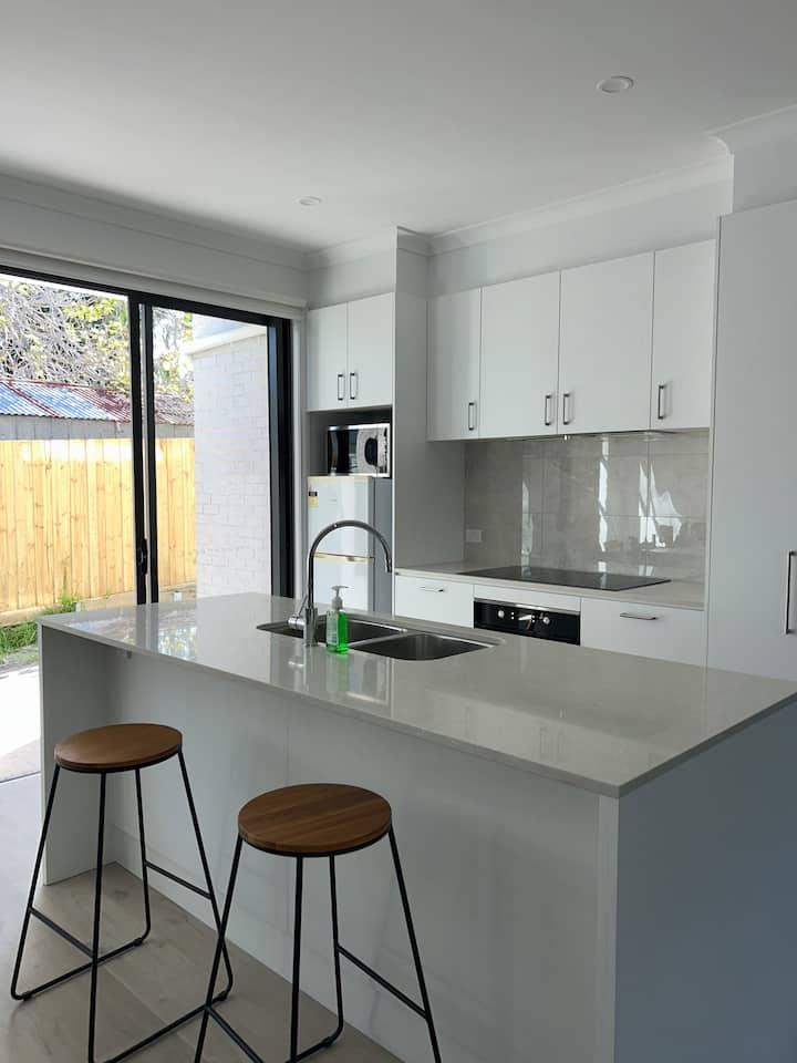 Cozy Coastal Escape In Seaford - Frankston