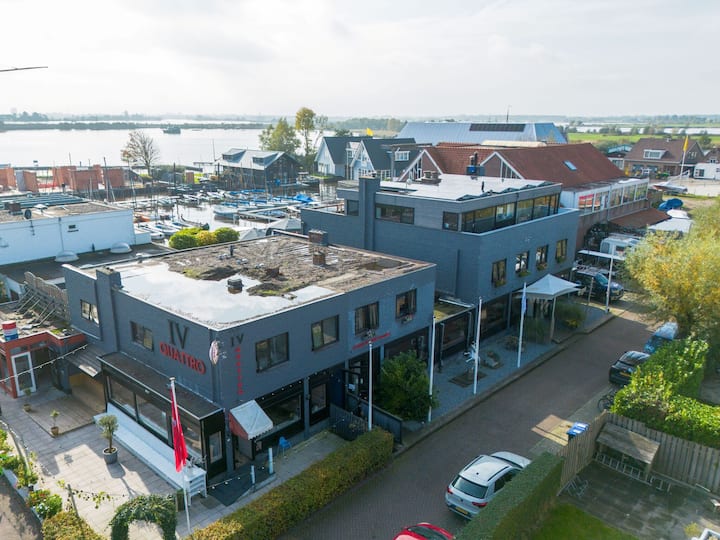 Maison à Kaag, Terrasse Et Jacuzzi - Hoofddorp