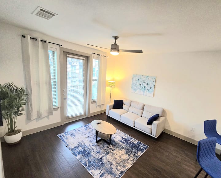 Universal Studios -The Bougie Retreat + Car Rental - Irving, TX