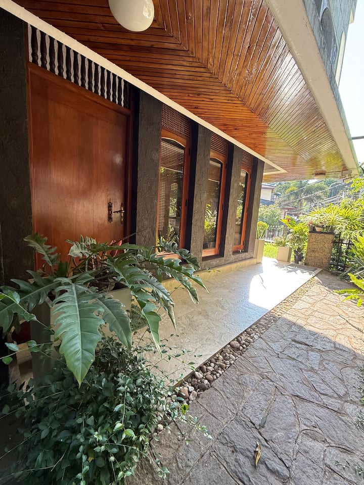 Poorna Villa - Kandy