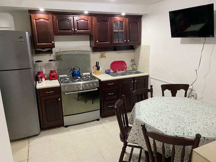 Casa Grande Y Completa Para Empresas - Fresnillo