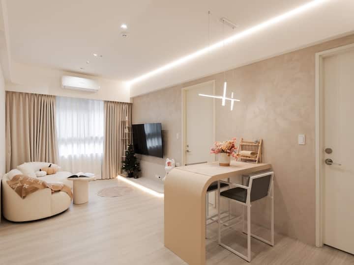 歡迎月租Luxe 2br: Mitsubishi Ac, Lg Washer, 10m To Tpe - 新莊區