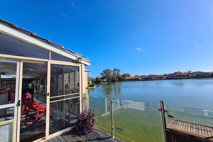 Lakeside Cottage With Spa & Pet Friendly Retreat - Pinjarra