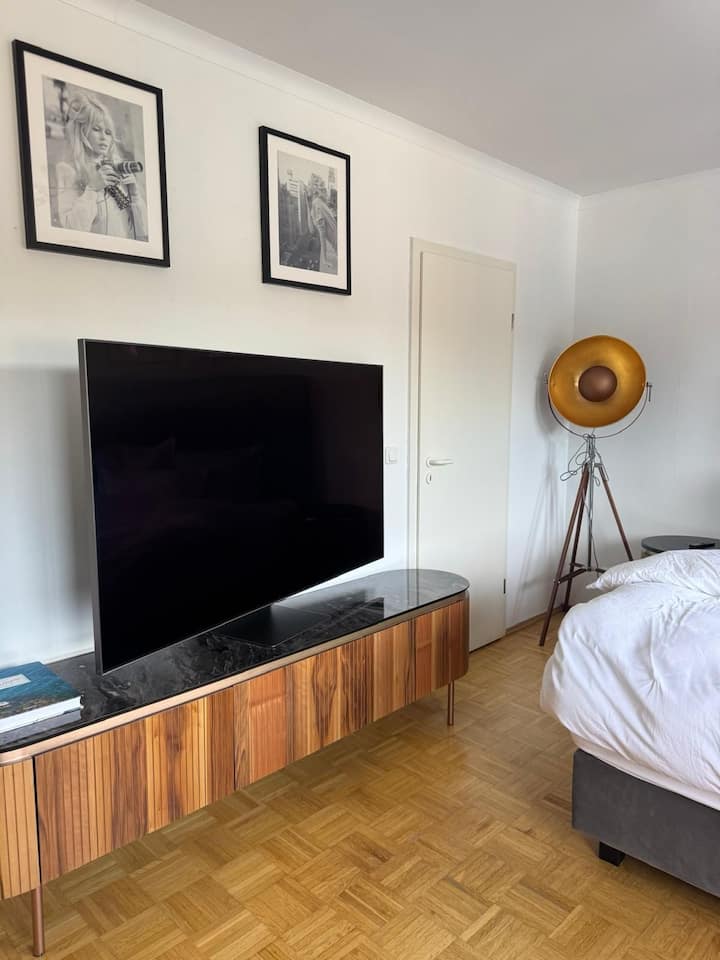 Comfy Studio In Düsseldorf Zoo/grafenberg - Düsseldorf