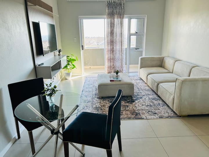 A Stunning Home Away From Home - Centurion