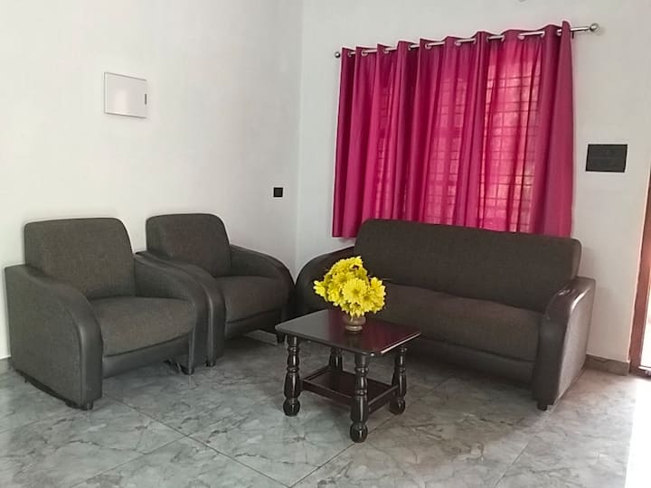 Peaceful 1bhk Stay In Konni - Pathanamthitta