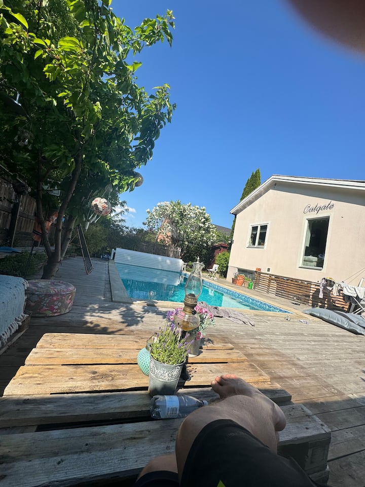 Lilla Huset Med Pool I  Bromma Kyrka - Estocolmo