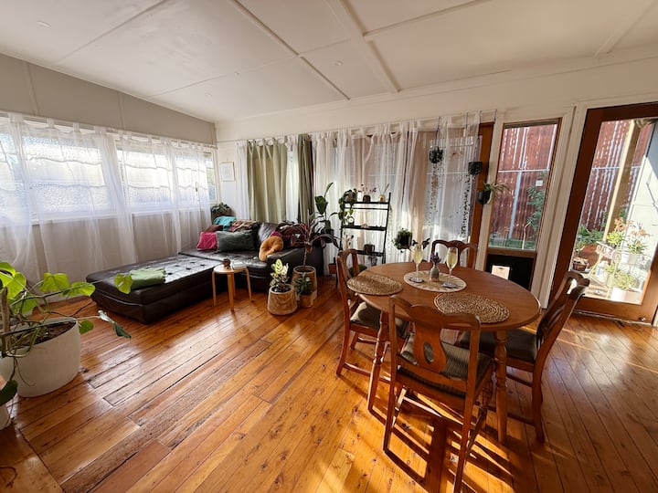 'Botanicus' Cottage In The Heart Of Blackheath - Blackheath