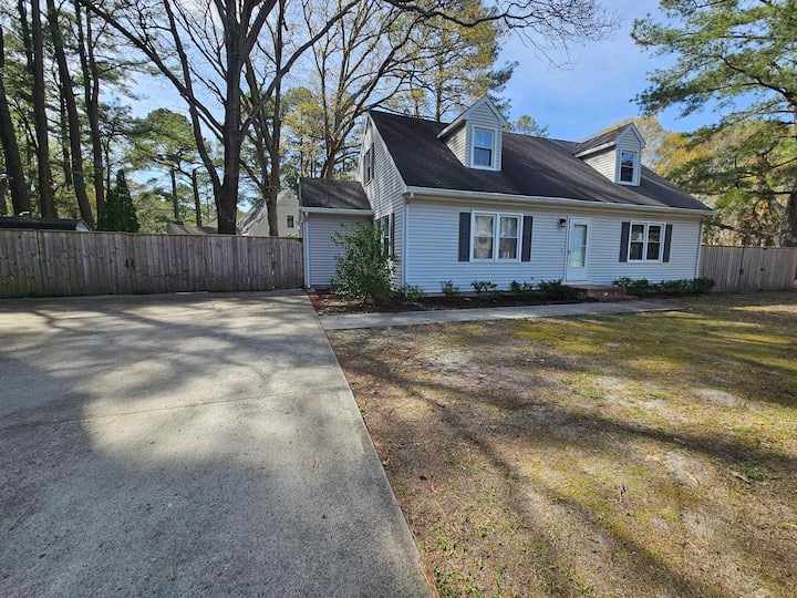 Cozy House 30 Mins From Beach & Near Colleges! - Delmar, DE