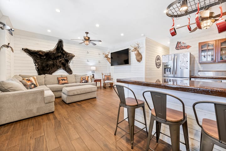 Sportsman Cove | 2br Mhc·outdoorsman Theme·arcade - Morehead City, NC