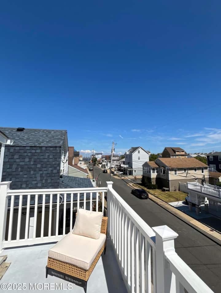 Walking Distance To Streak And Restaurants. - Highlands, NJ