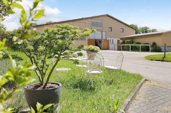 Gemütliche Einliegerwohnung Auf Reitanlage - Münsingen