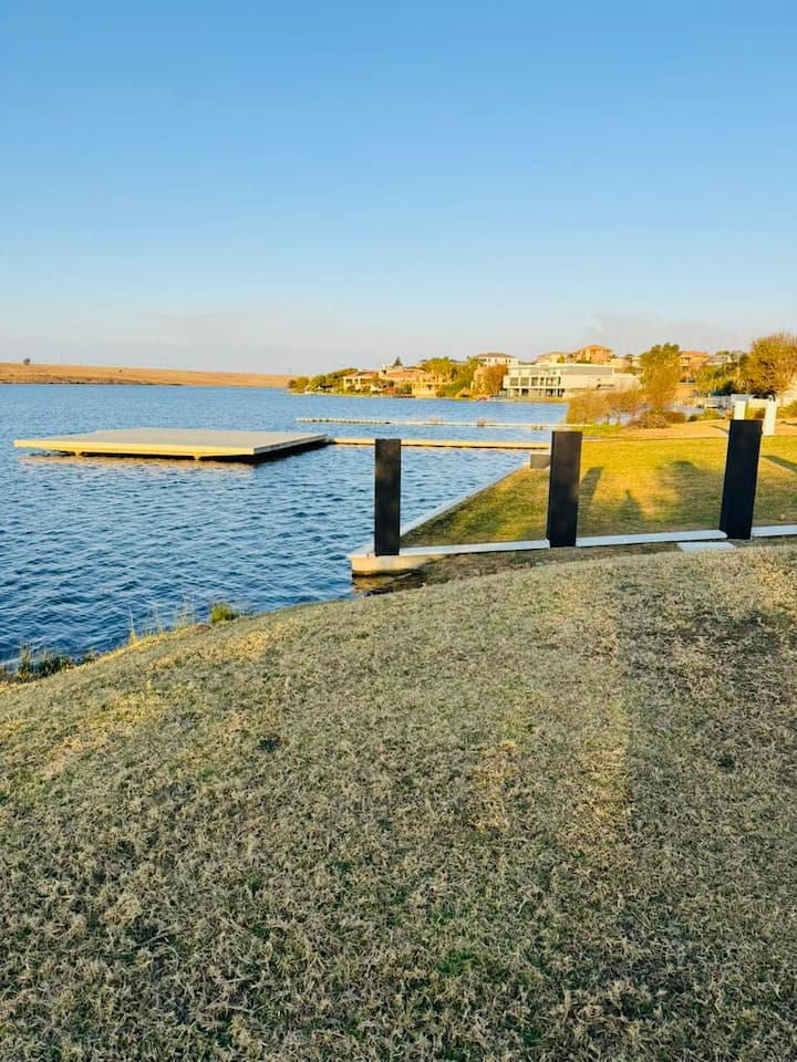 Micasa En Suites - Emalahleni