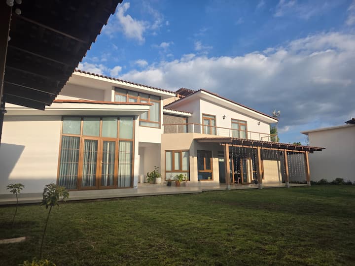 Casa Zohar. - Celendín