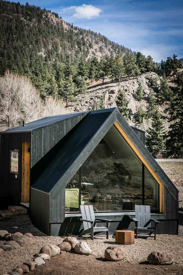 A-frame Cliffside Wolf Cabin - South Fork, CO
