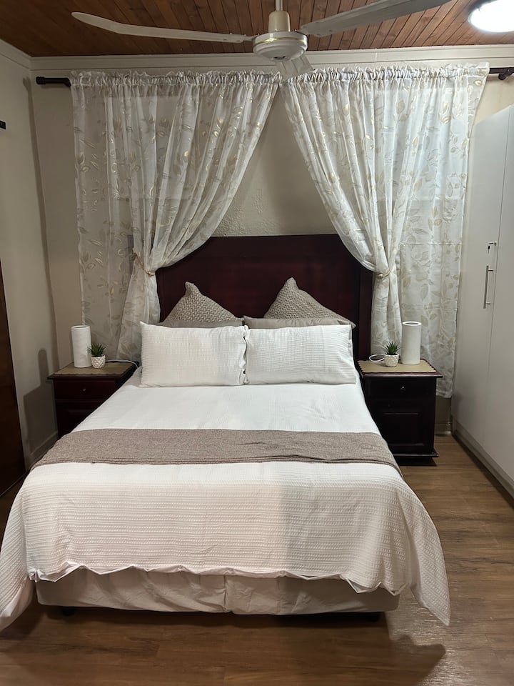 Volledig Toegerus Vir N Ontspanne Wegbreek. - Potchefstroom