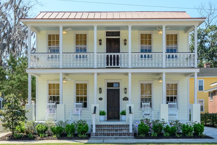 Where 19th Century Grandeur Meets Modern Southern - Beaufort, SC