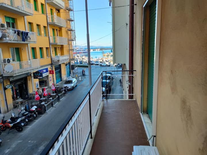 Uno Sguardo Sul Porto - Monte Argentario