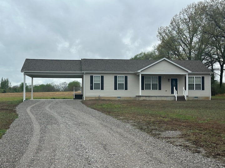 Cozy Ranch On Brookside/serene Country Getaway - Carbondale, IL