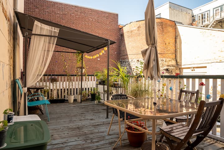 1 Chambre Meublé + Terrasse + Parking –Cap Diamant - Québec, QC