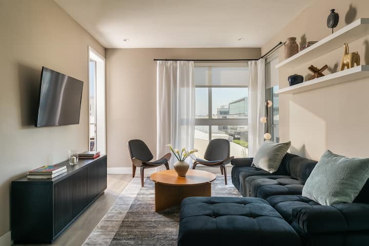 West Hollywood Stylist Vacation Residence - Los Angeles, CA