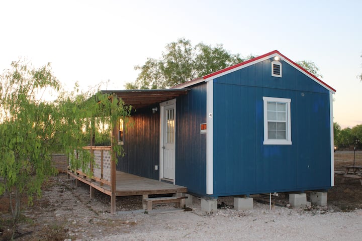 A Dorm #4 - Casa Blanca, TX
