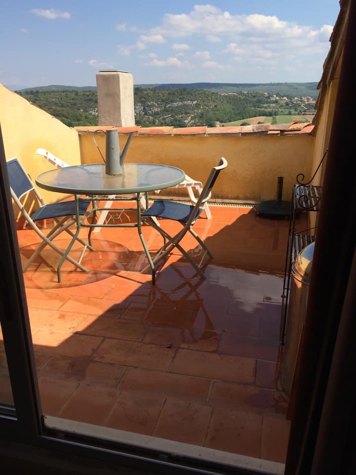 Maison Au Calme Avec Terrasse Proche Lacs - Esparron-de-Verdon