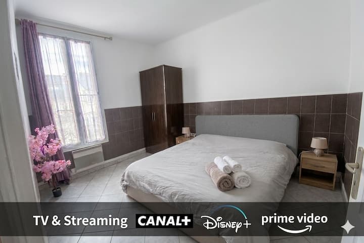 Nature Et Détente, Terrasse Canal Disney Netflix - Parc Des Expositions De Paris Nord Villepinte