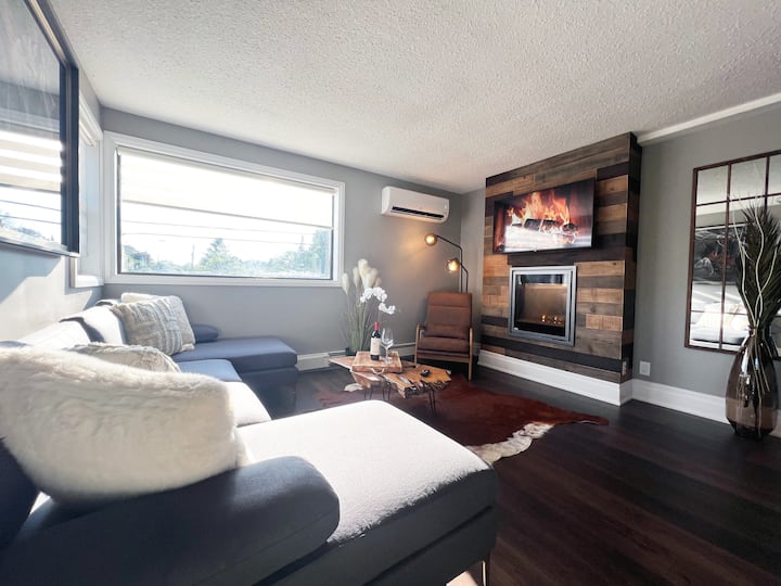 Boho Retreat | Walk To London Hotspots/wortley - London, Ontario