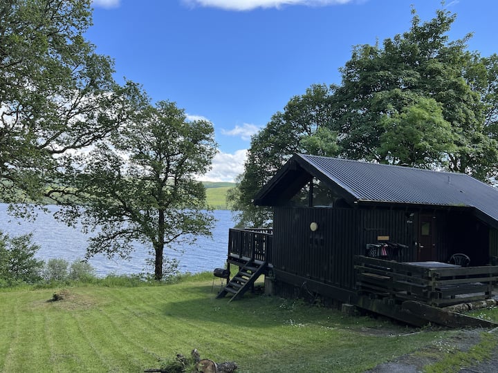 Fyne Lochside Cabin | Sleeps 4 | Dogs | Hot Tub - Loch Awe
