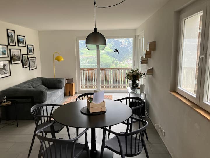 Wohnung Mit Ausblick In Die Berge - Arosa