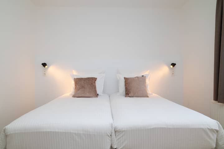 Business Guestroom In The Heart Of Aalst - Aalst