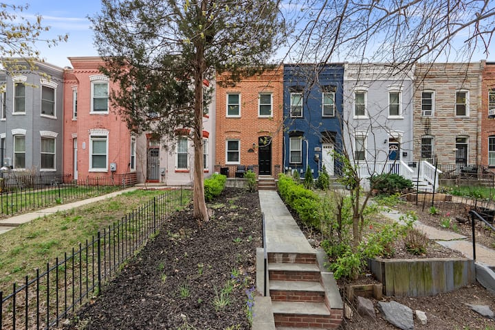 Union Station 3br Rowhome W/ Parking + Laundry - Washington, DC