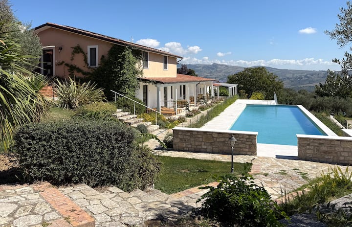 Giardini Hurz® - Deluxe Con Patio N.9 - Provincia di Benevento