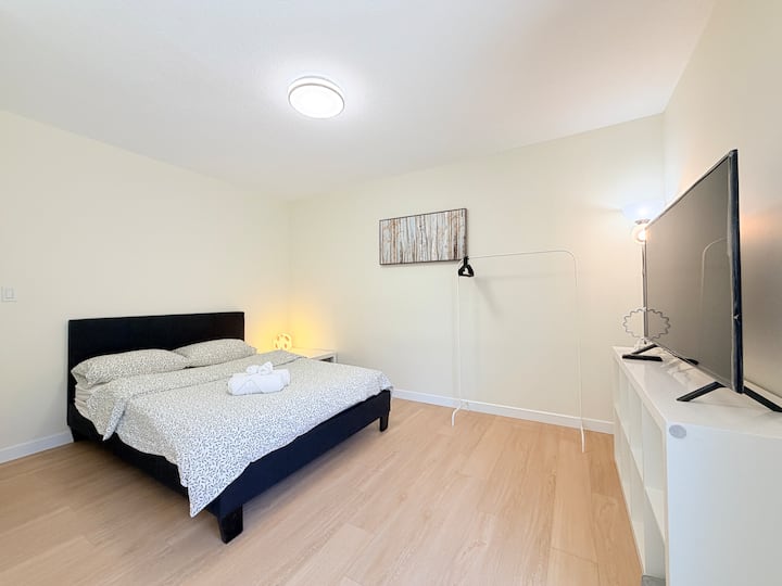 Cozy 2-bedroom Private Suite With Full Bath - Delta, Britanya Kolumbiyası