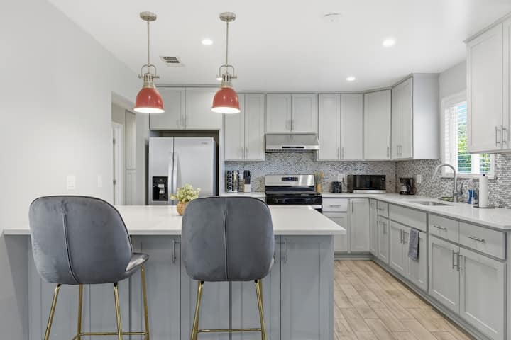 Fully Furnished 3bd/2ba House In Glassell Park - Los Angeles, CA